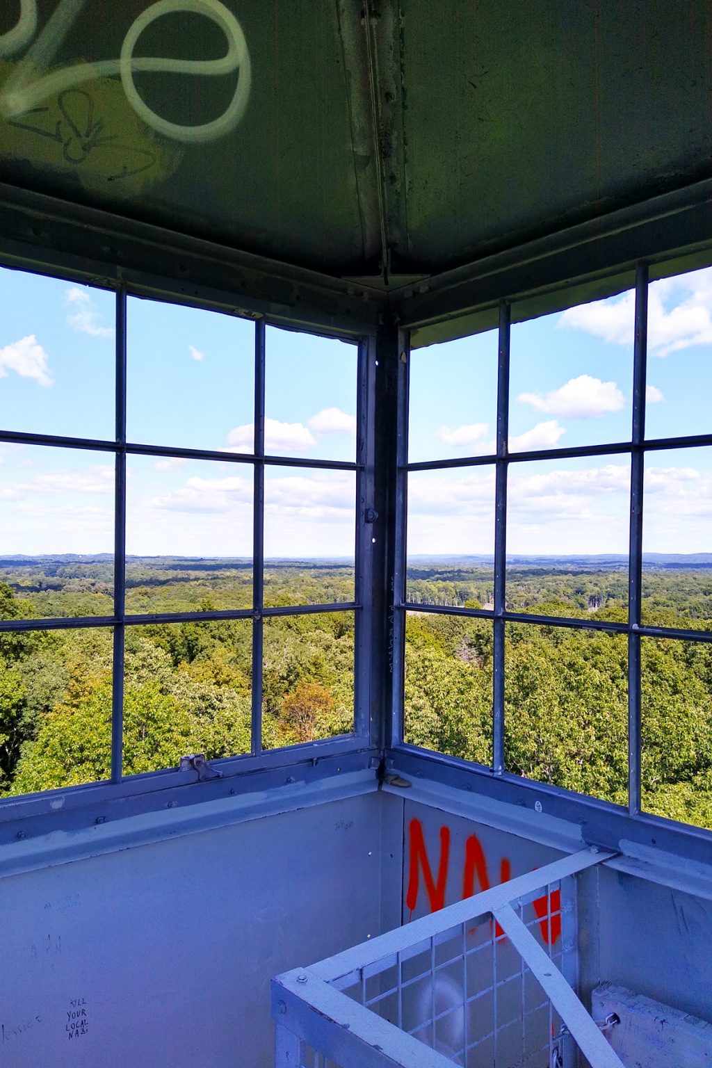 14 Hudson Valley Hikes With Fire Towers for Jaw-Dropping Views