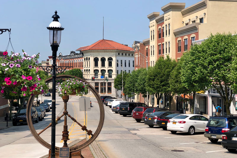 Find Family-Oriented, Walkable Villages in the Valley