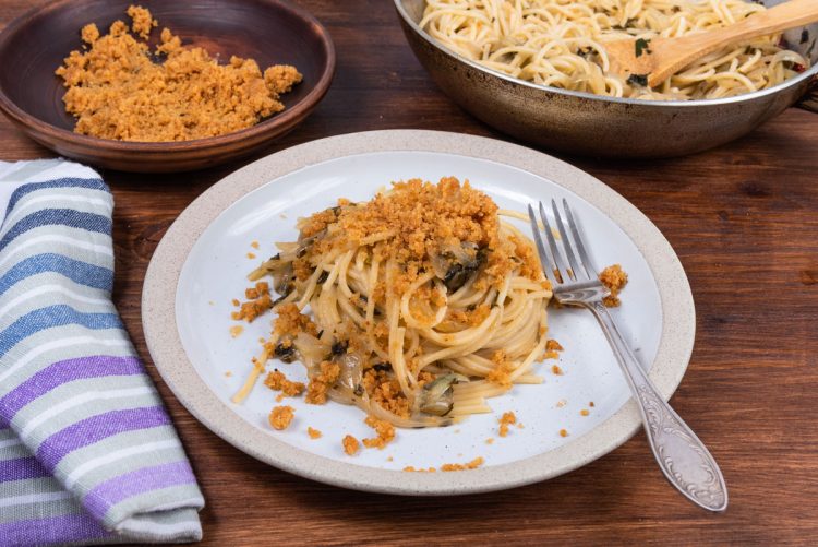 Spaghetti Alla Carrettiera Is an Easy Dinner Recipe Done Right